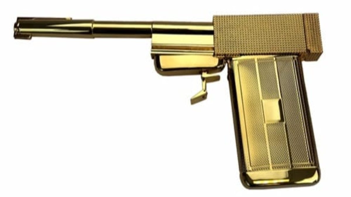 007 Golden Gun